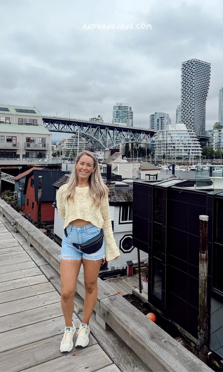 What To Wear in Vancouver in June (9 Days Of Outfit Inspo)
